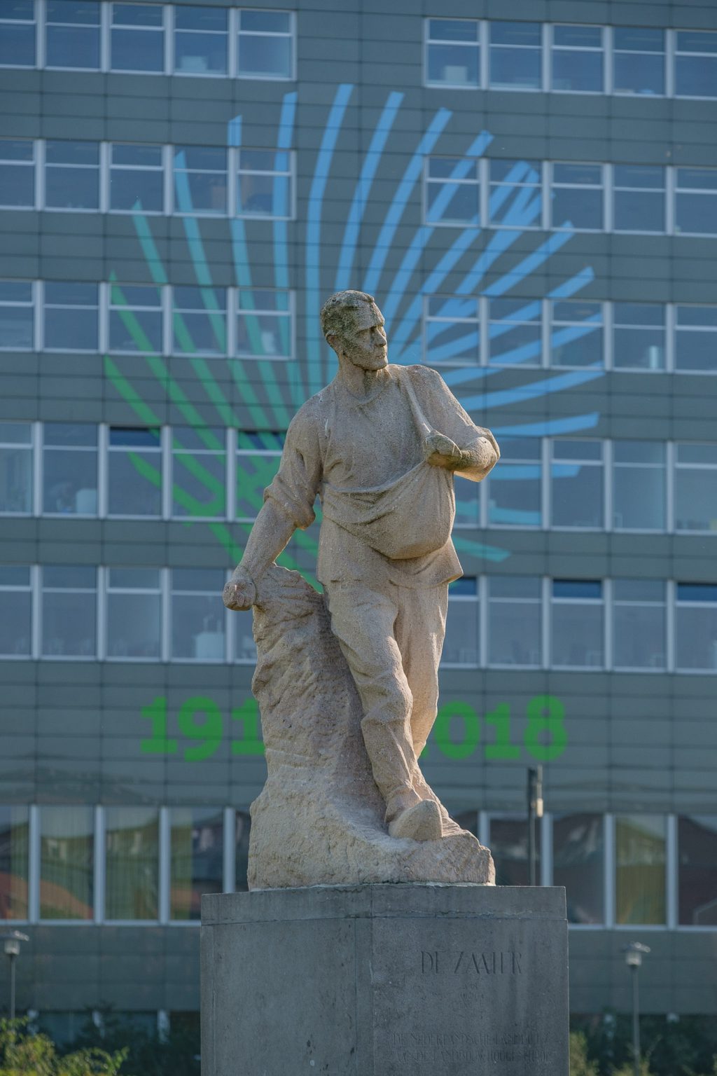 De Zaaier / The Sower, August Falise (1926) – Exhibitions@WURLibrary